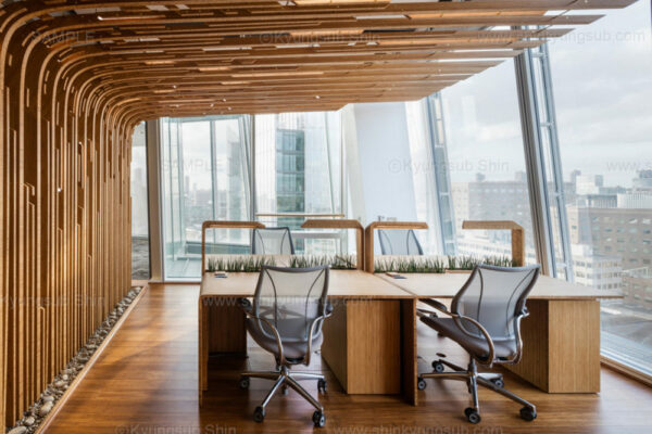 Living Lab c/o Mitie @ the SHARD - Moso Bamboo Surfaces